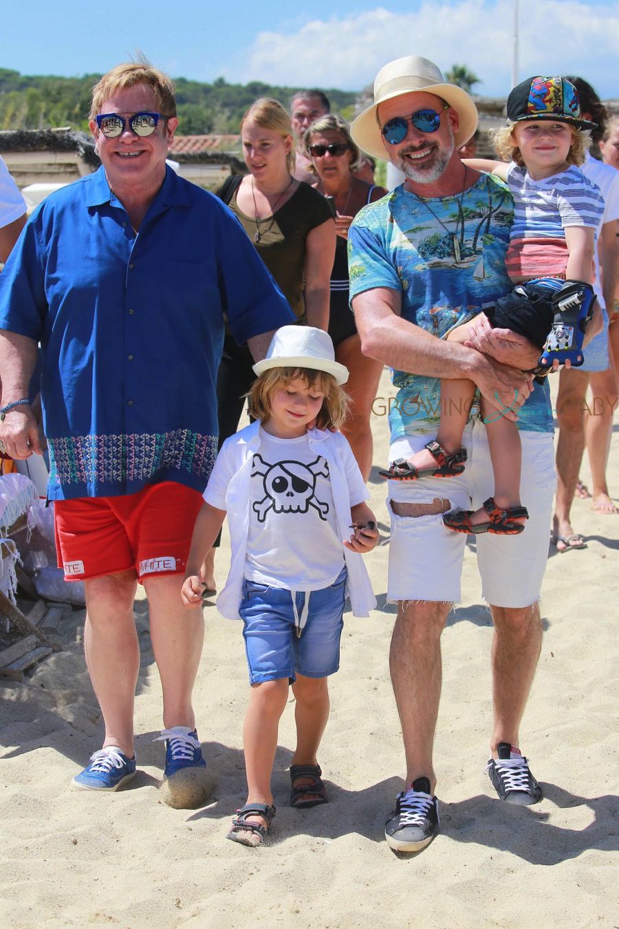 Elton John, David Furnish, Elijah Furnish-John, Zachary Furnish-John in ... Elton John, David Furnish, Elijah Furnish-John, Zachary Furnish-John in ...
