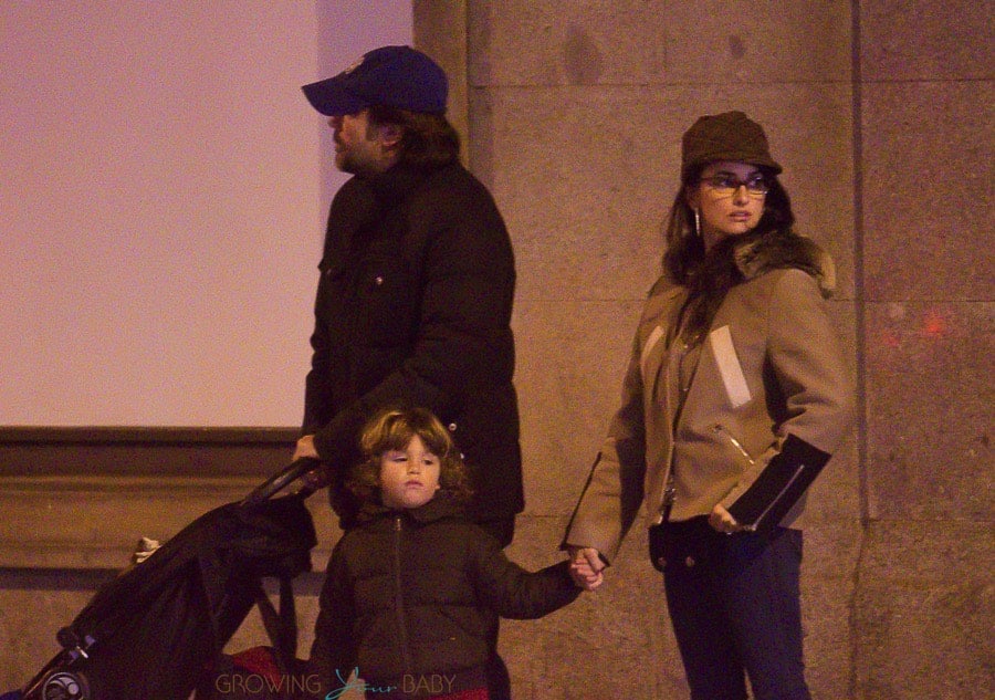 Javier Bardem and Penelope Cruz out in Madrid with kids Leo and Luna ... Javier Bardem and Penelope Cruz out in Madrid with kids Leo and Luna ...